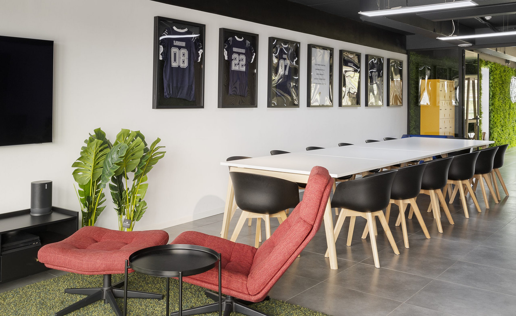 Media Panthers – Studio Moda